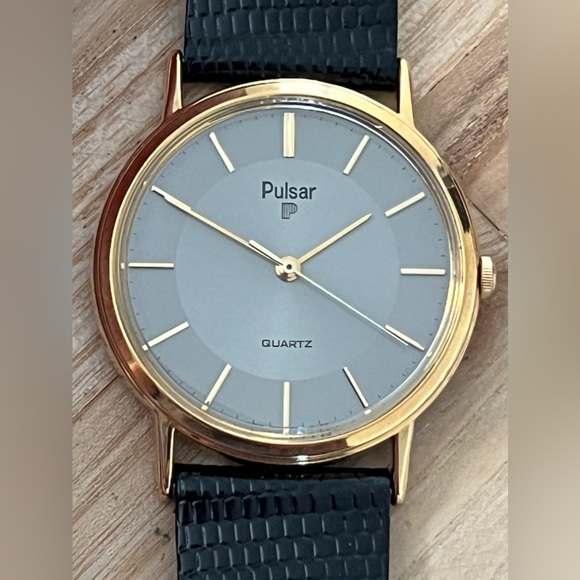 Pulsar | Accessories | Pulsar New Old Stock Vintage Watch Original Box ...